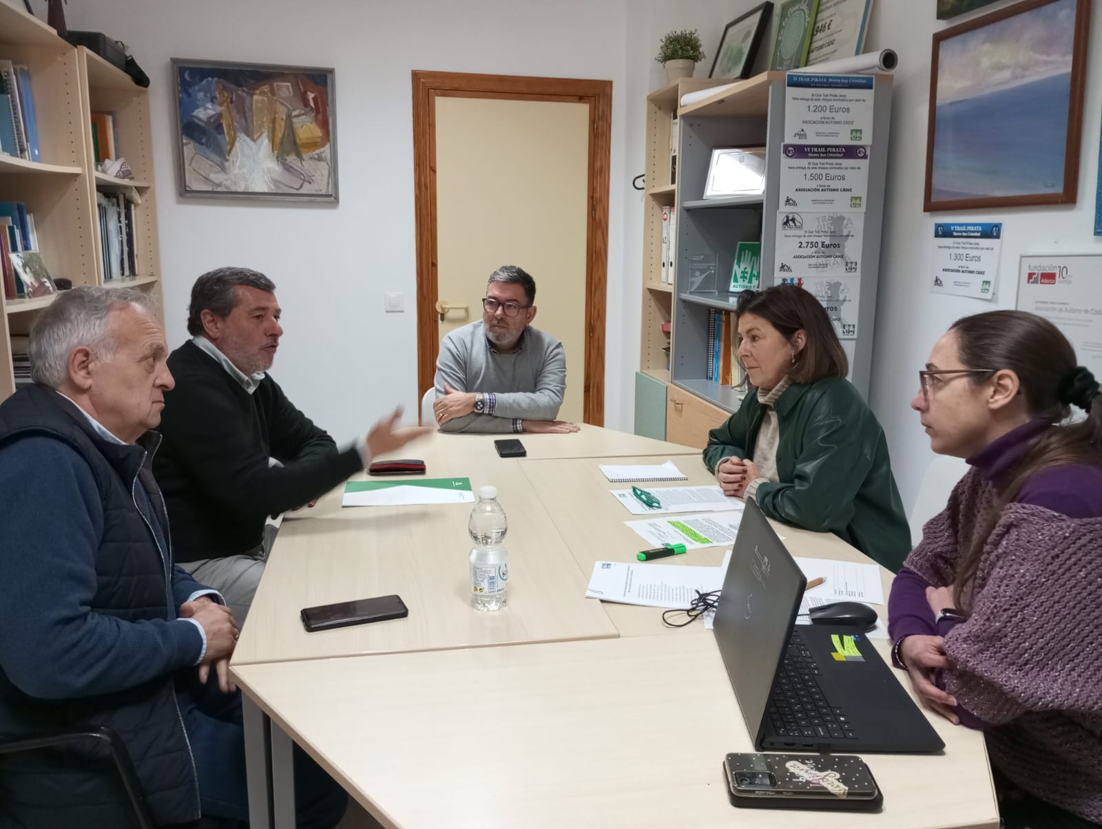 Reunión de trabajo con D. Alfonso Candón y D. Vicente Fernández ...